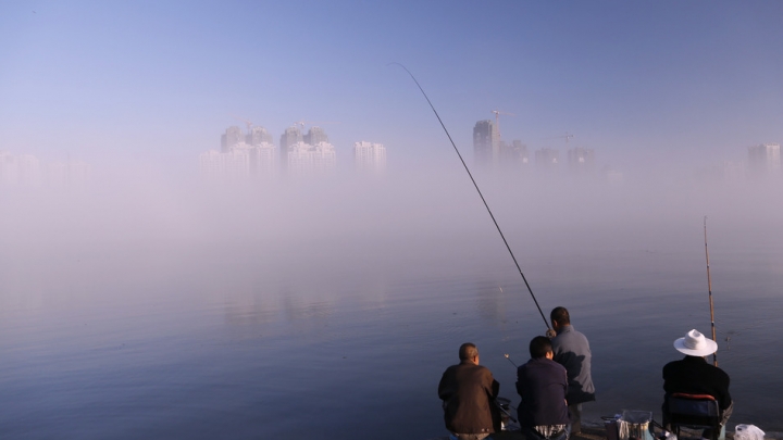 The miraculous mirage on the Hanjiang river in Hubei - China Plus