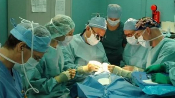 Italian surgeon declares new 'milestone' in China in human head ...
