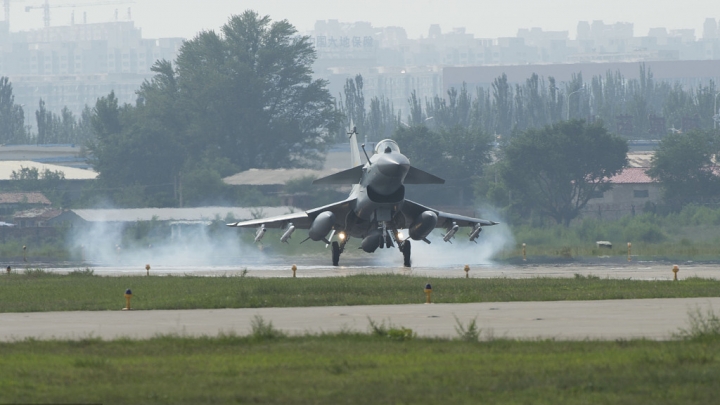 Chinese J-10C fighter at China-Pakistan air exercise - China Plus