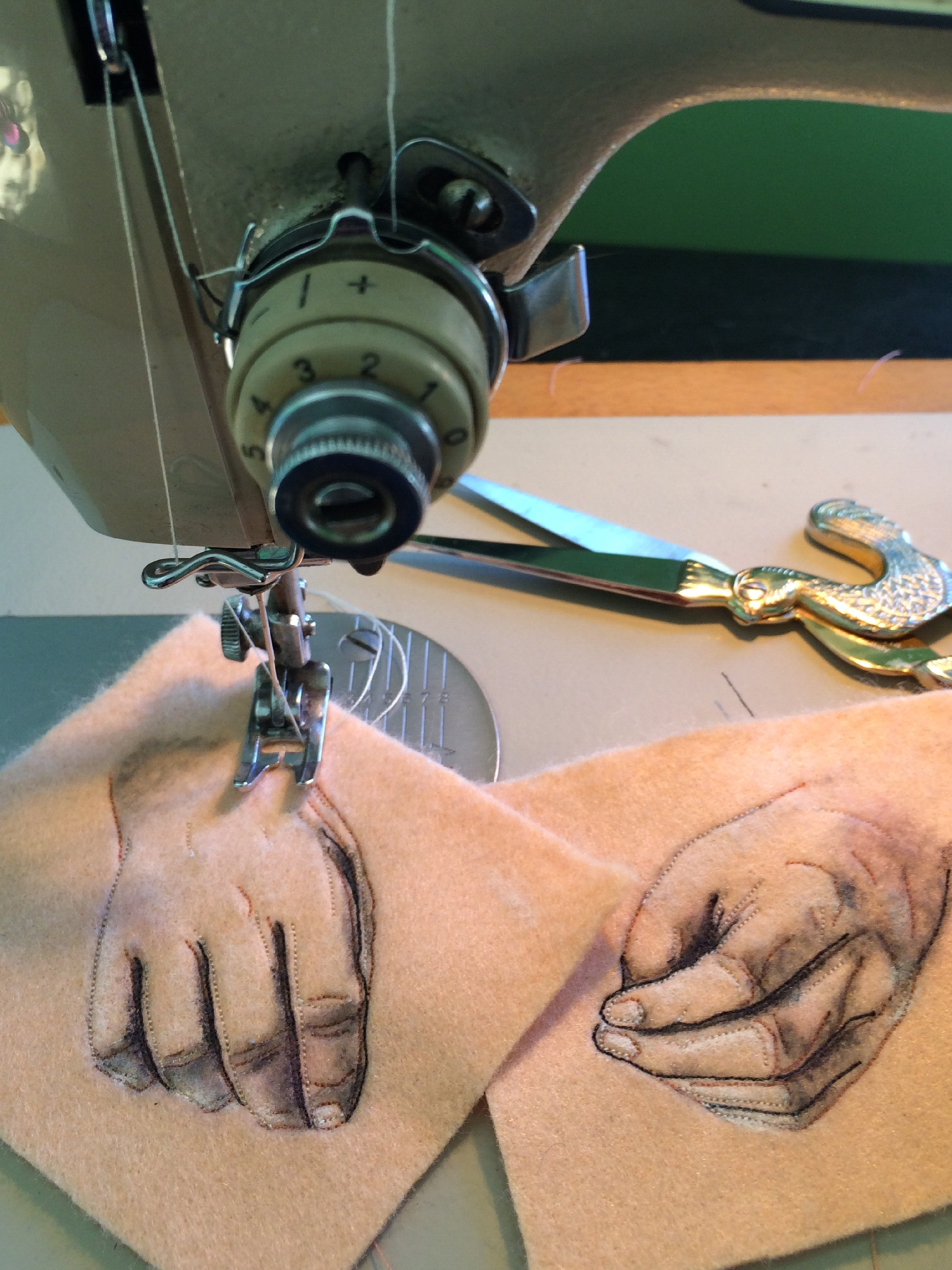 English woman makes fabric portraits of celebrities using sewing ...