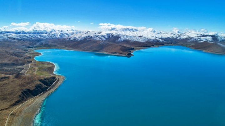 Scenery of Yamzbog Yumco Lake in China's Tibet - China Plus