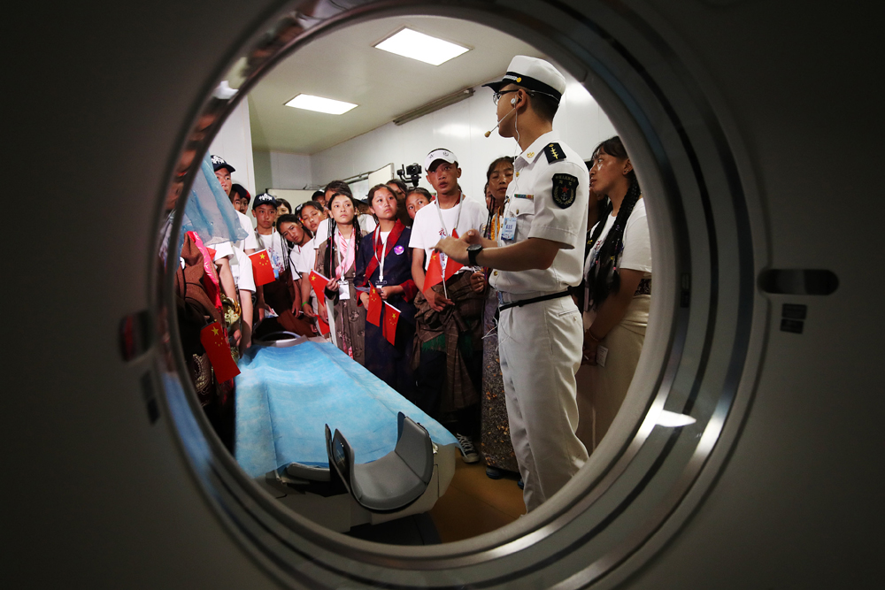 China's hospital ship Peace Ark opens to the public - China Plus