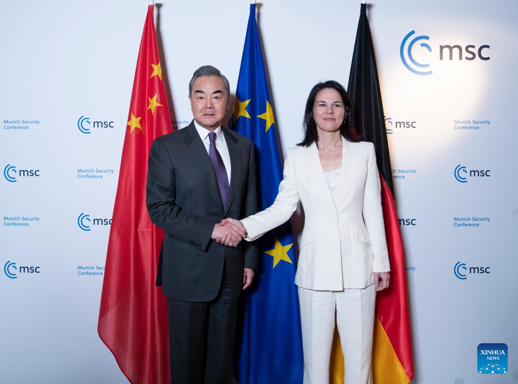 Kryediplomati kinez i bëri thirrje Gjermanisë që kenë mbështetje të ...