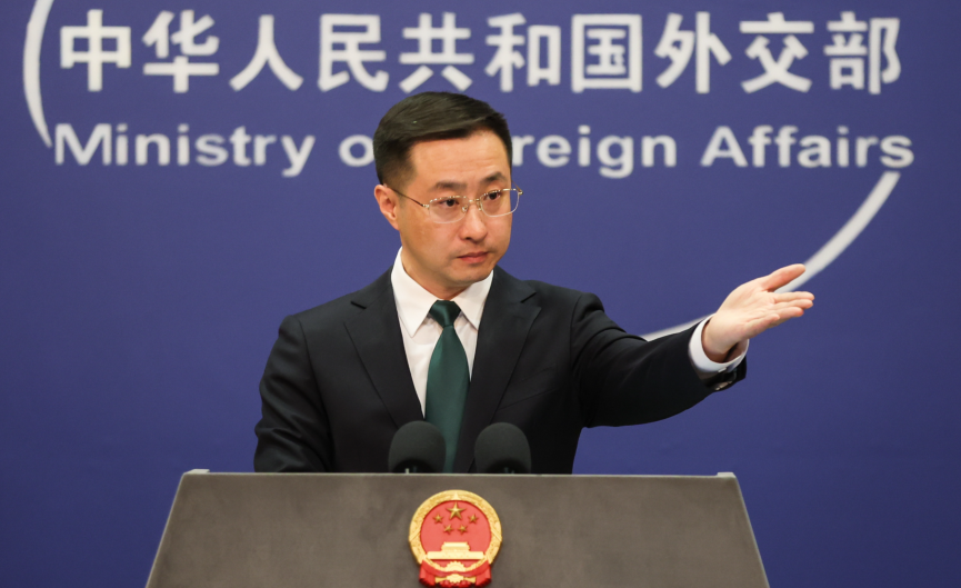 Пекин се надява Вашингтон наистина да изпълни обещанието си да не пречи на китайското