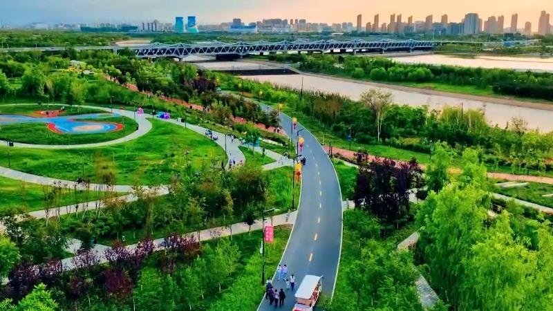 Uroczy Xinjiang(Sinciang)